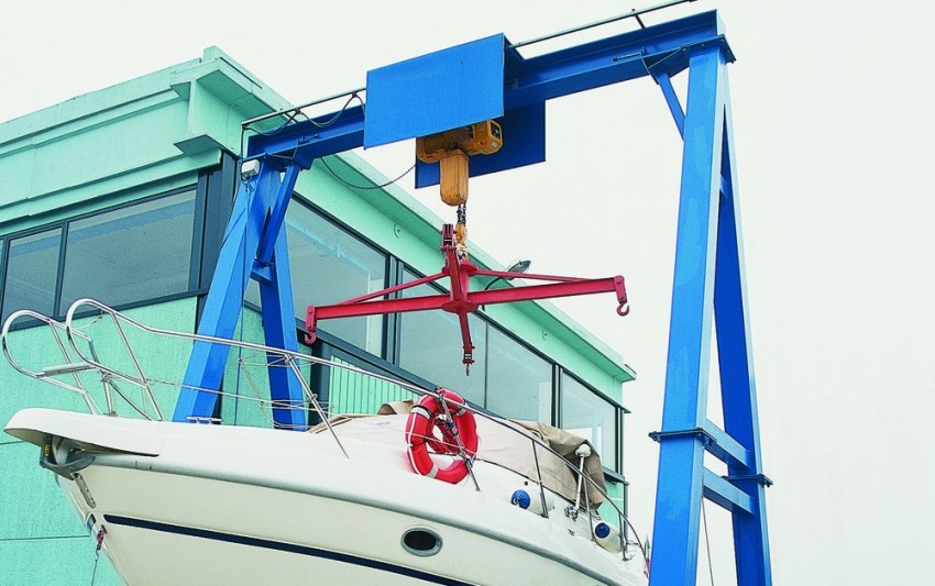 Industrial Lifting Equipment and Cranes | Elephant